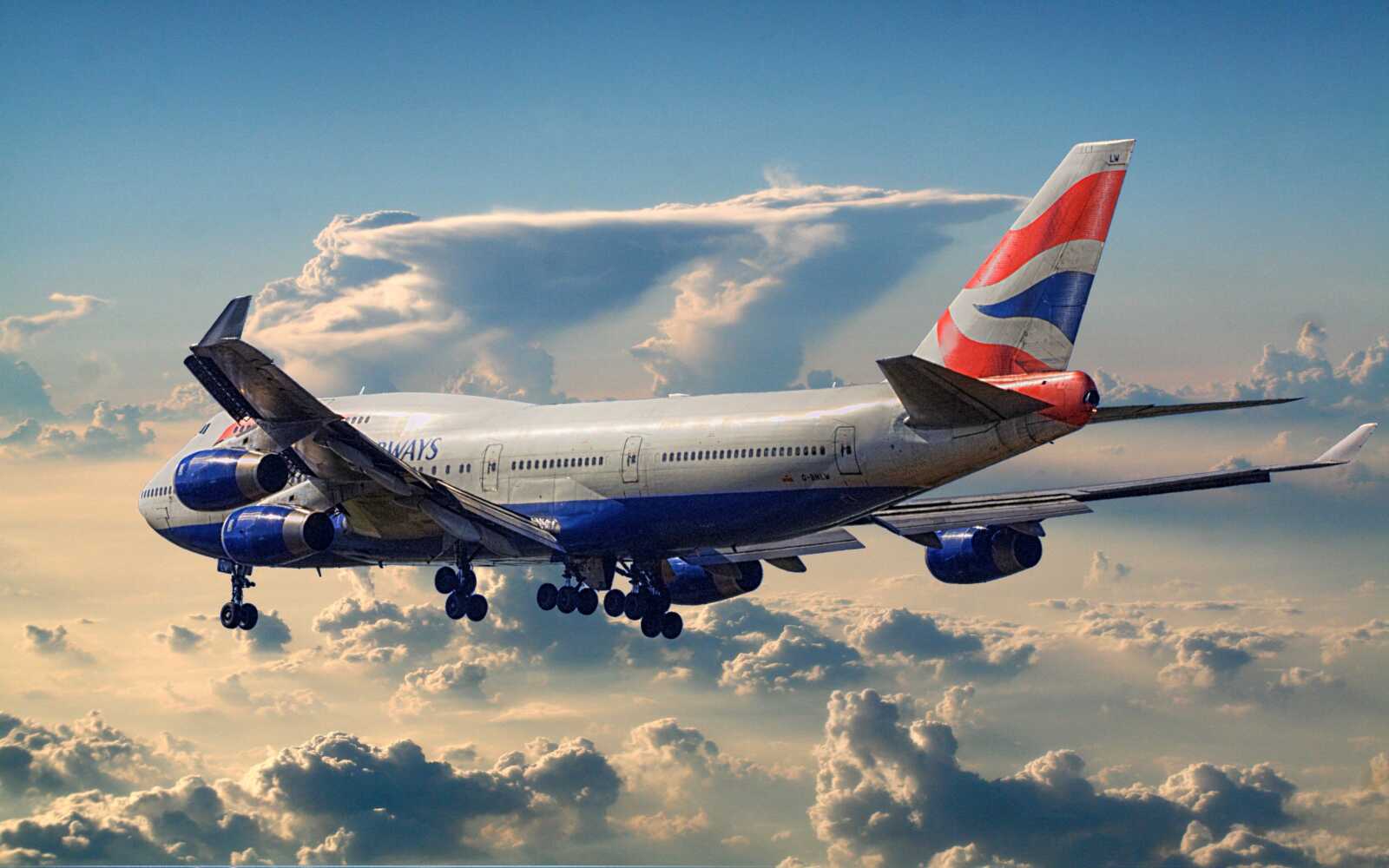 Boeing 747 Wallpapers (35 images) - WallpaperCat
