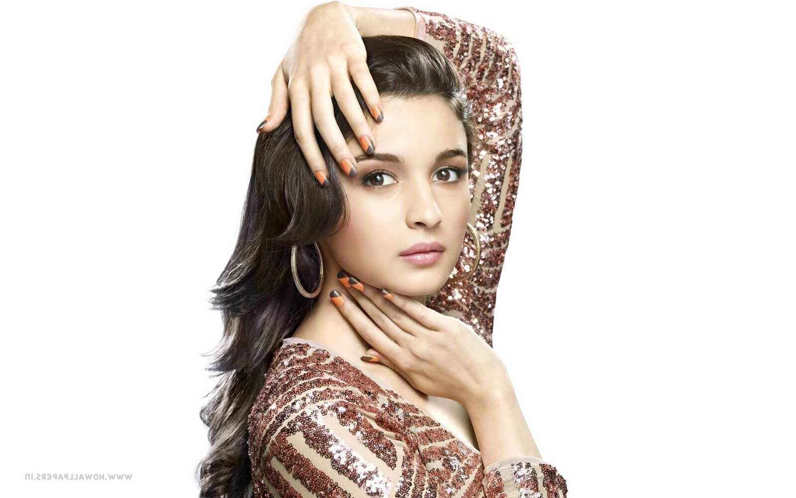 Alia Bhatt Wallpapers (45 images) - WallpaperCat