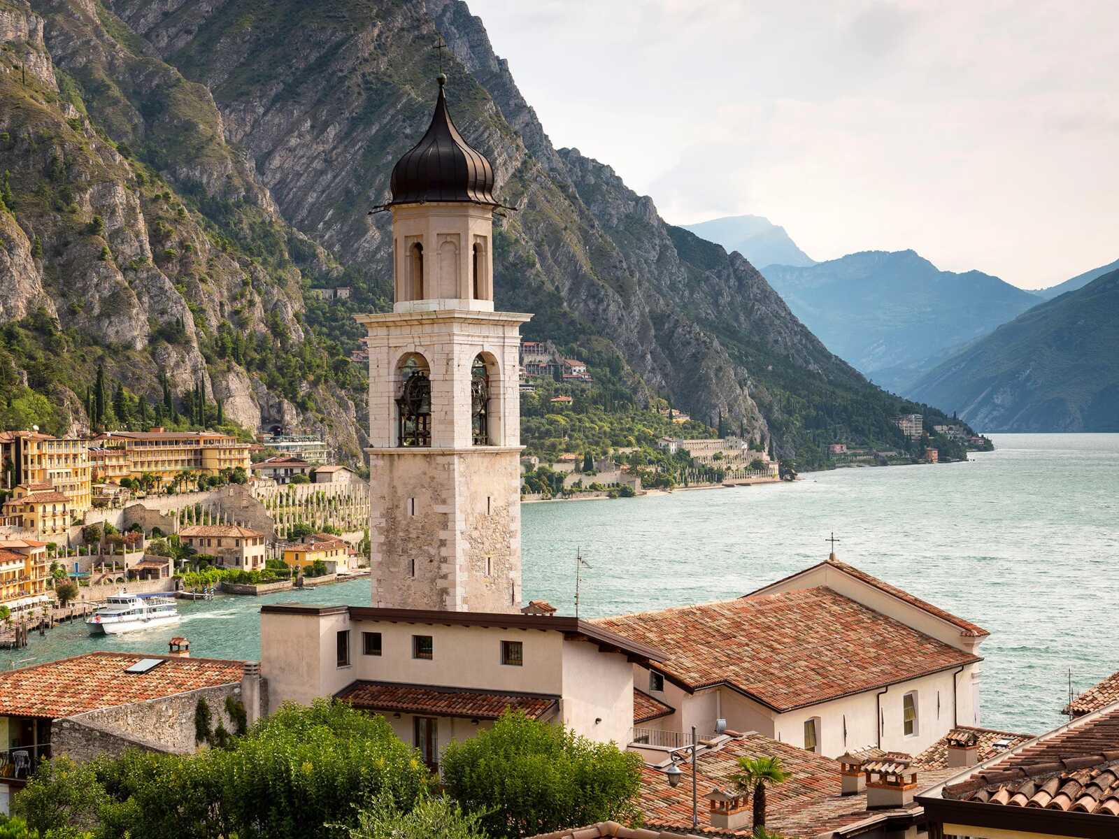 Lake Garda Wallpapers (41 images) - WallpaperCat