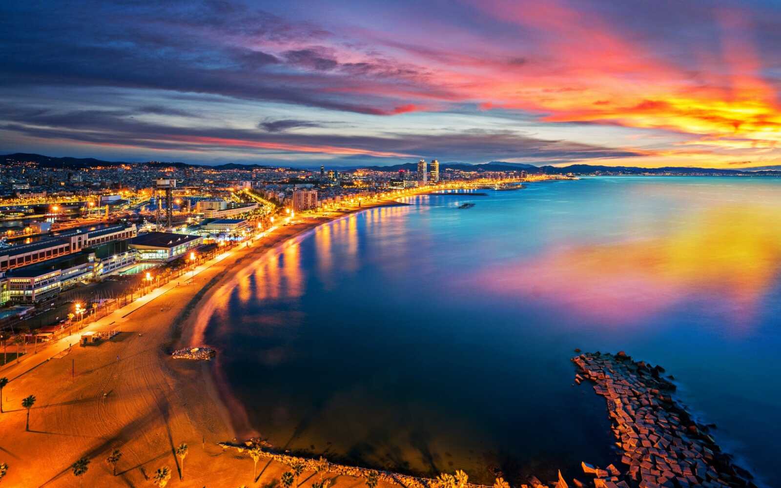 Barcelona City Wallpapers (38 images) - WallpaperCat