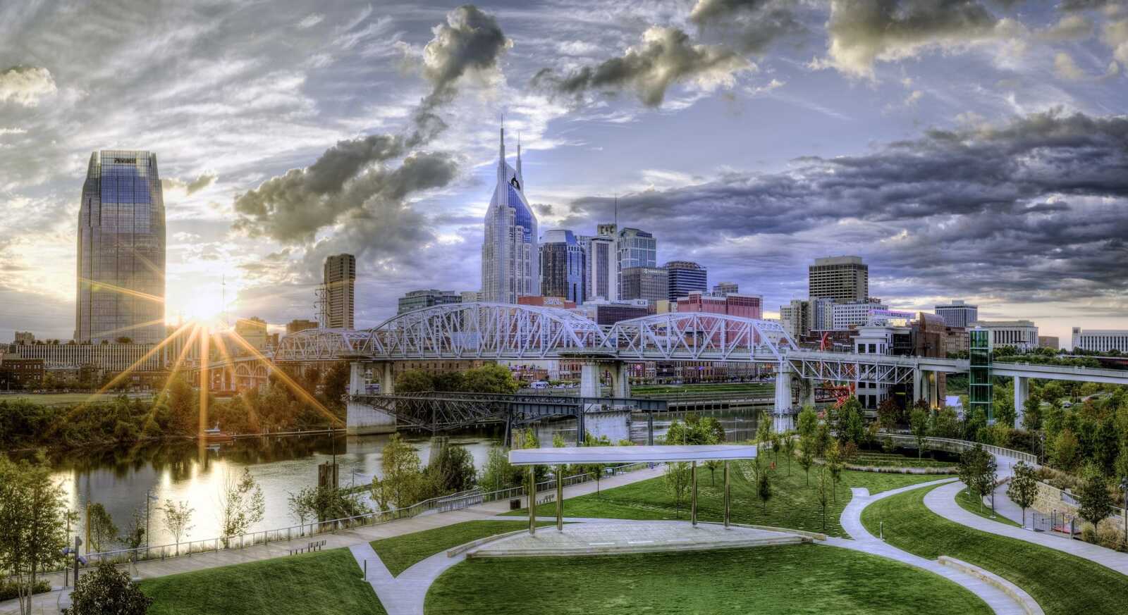 Nashville Skyline Wallpapers (36 images) - WallpaperCat
