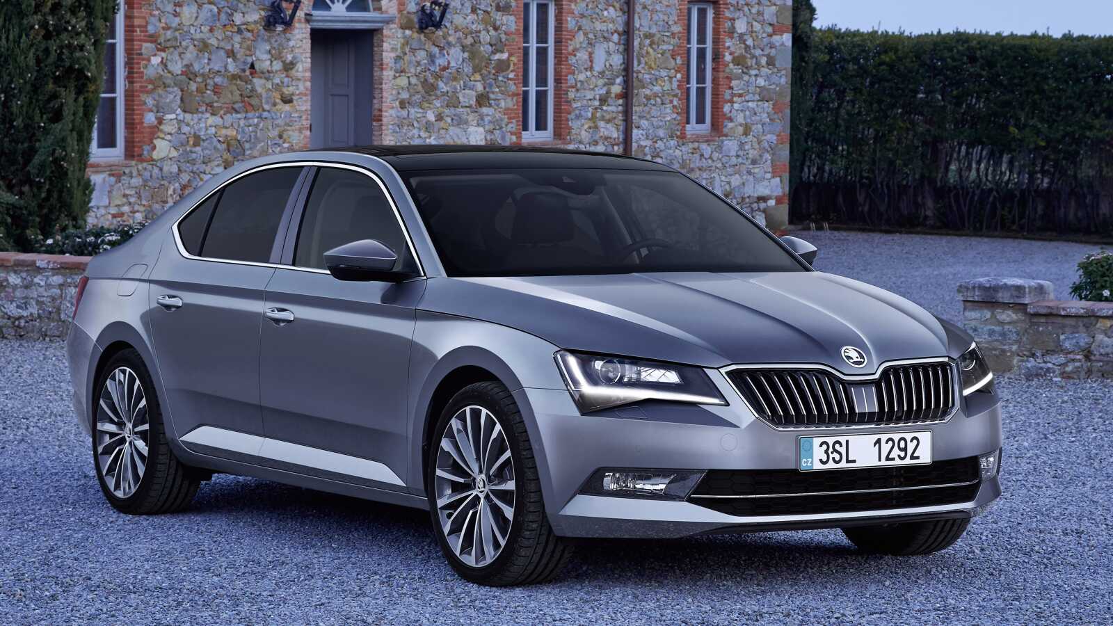 Skoda Superb Wallpapers (34 images) - WallpaperCat