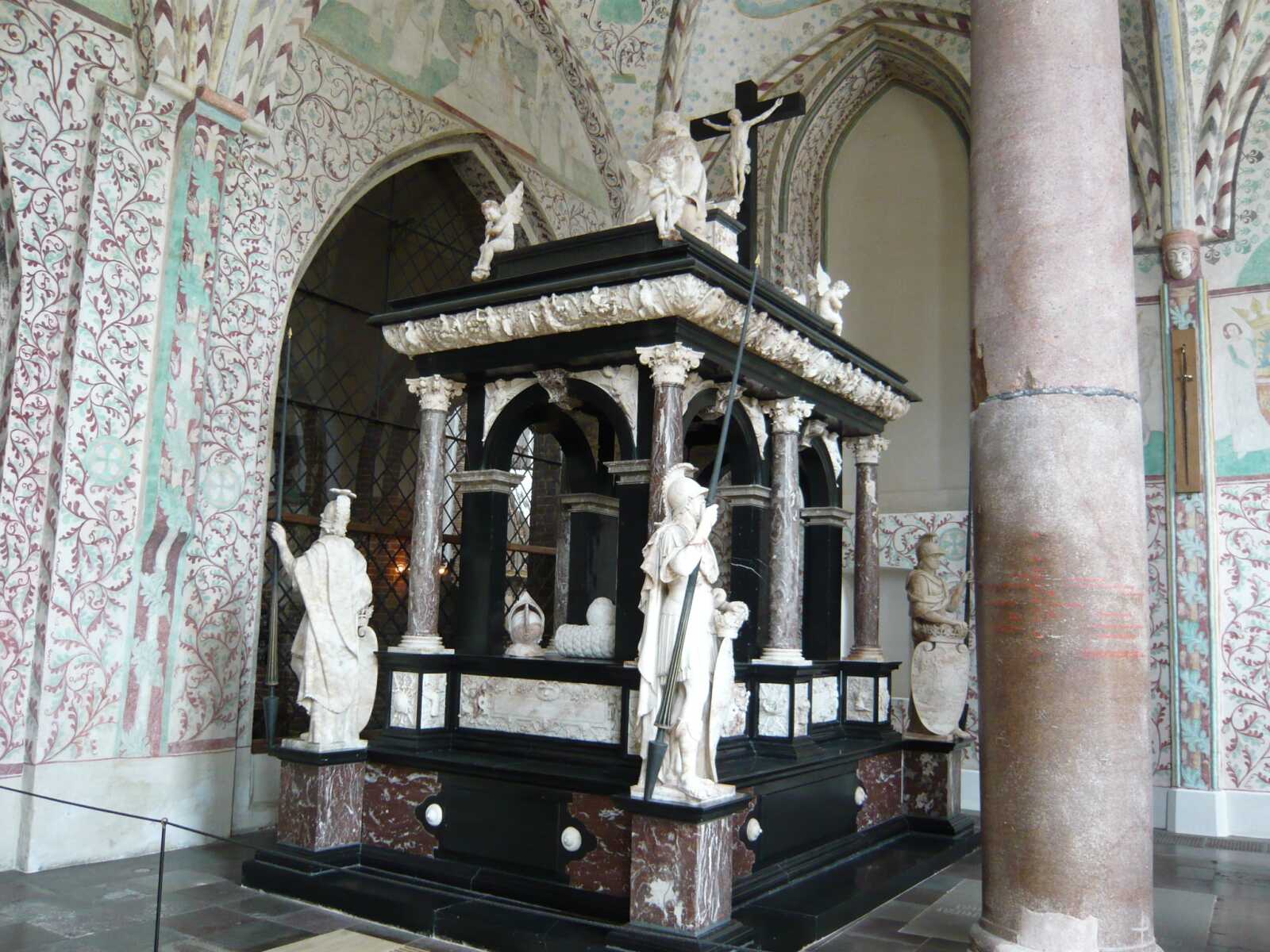 Roskilde Cathedral Wallpapers (11 images) - WallpaperCat