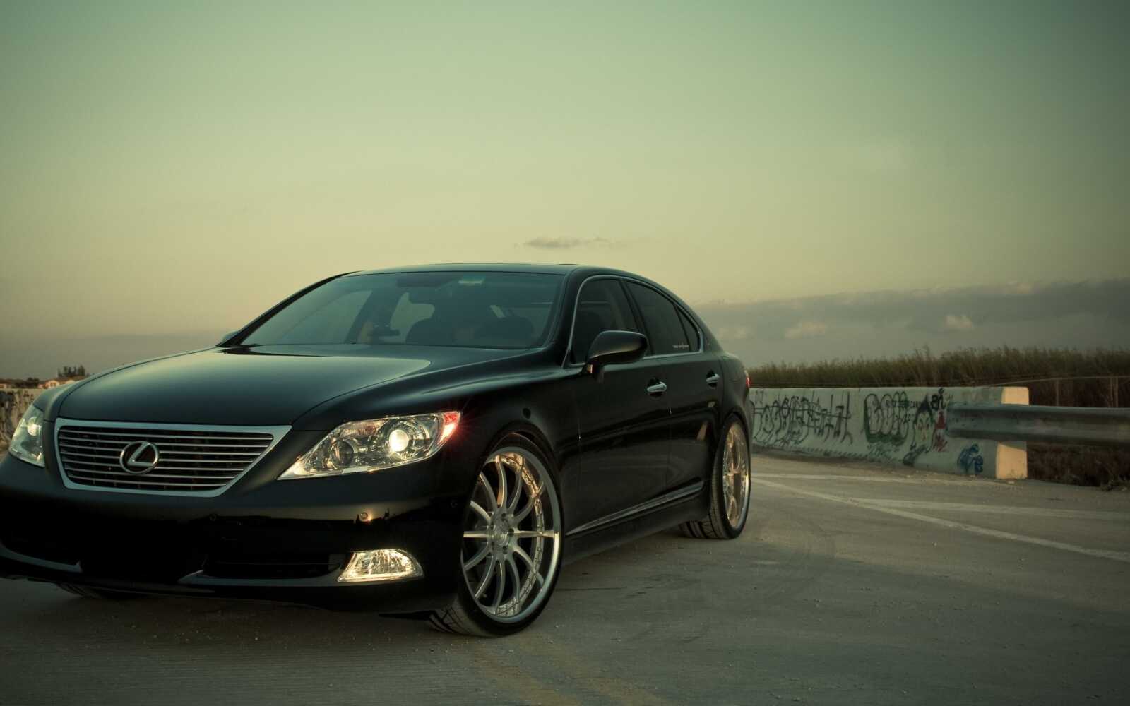 Lexus LS Wallpapers (79 images) - WallpaperCat