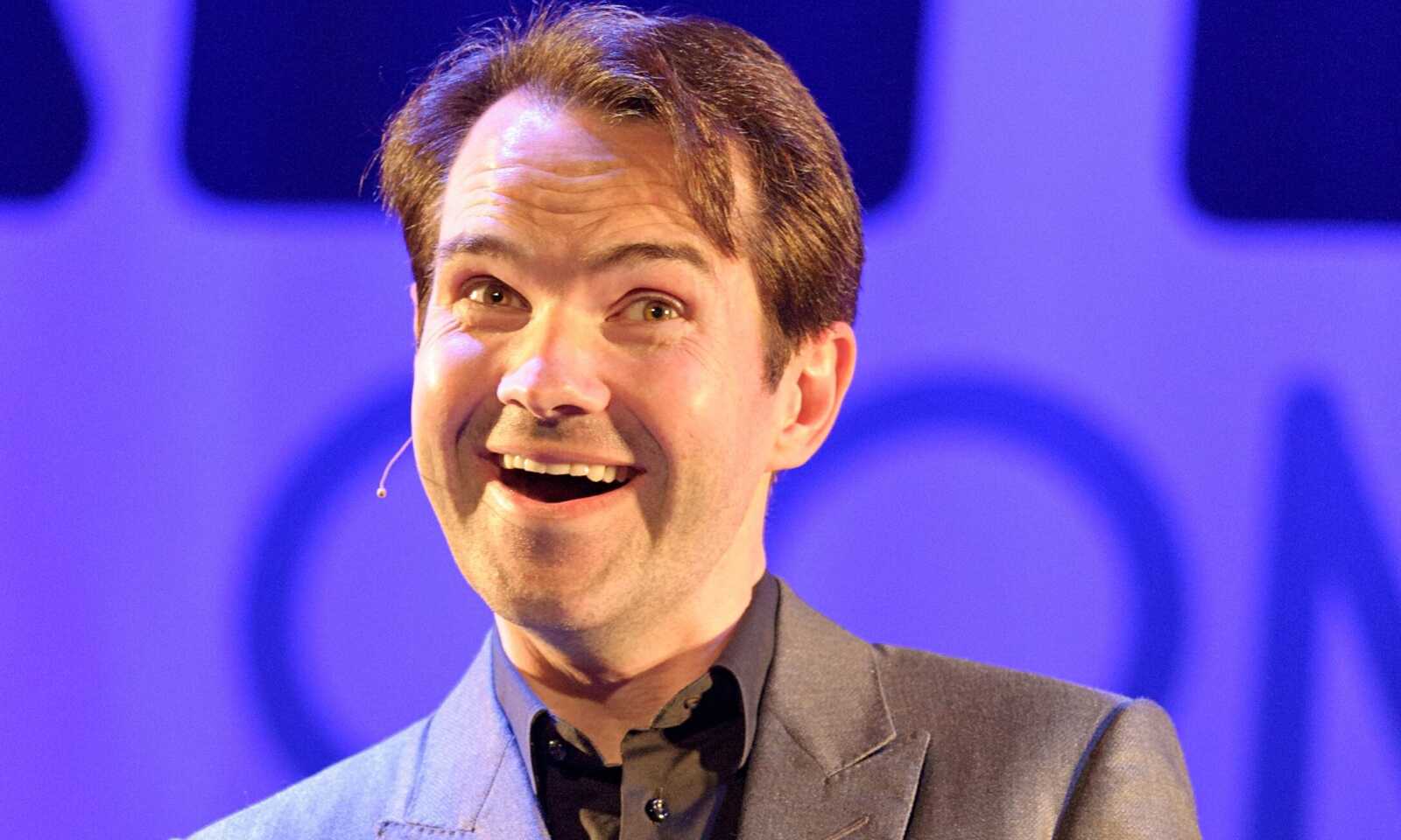 Jimmy Carr Wallpapers (32 images) - WallpaperCat