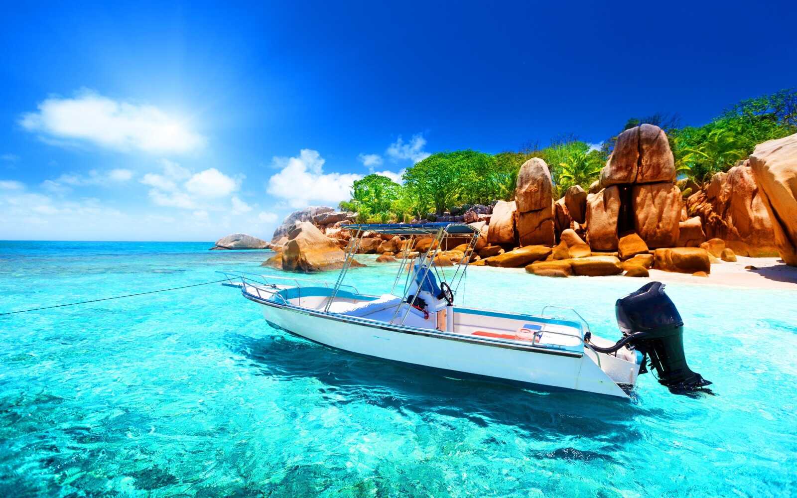 Boat Wallpapers (67 images) - WallpaperCat