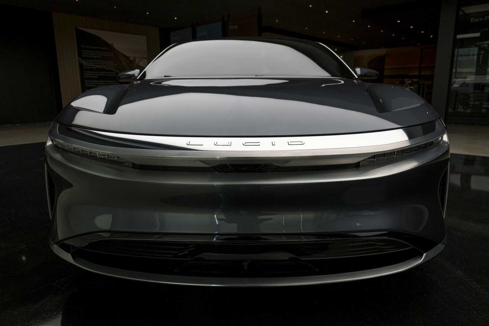 Lucid Motors Wallpapers (57 images) - WallpaperCat