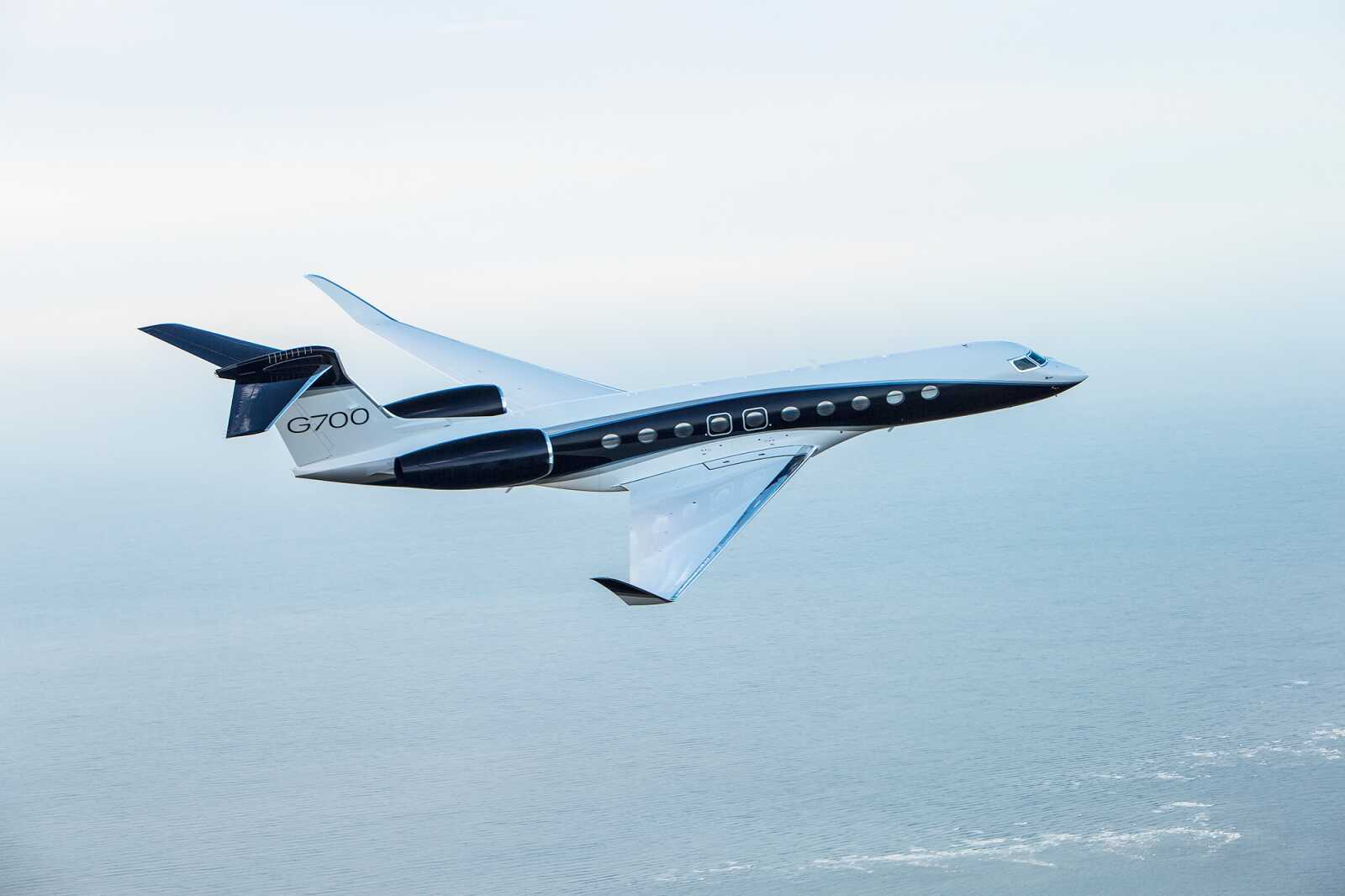 Bombardier Aerospace Wallpapers (43 images) - WallpaperCat