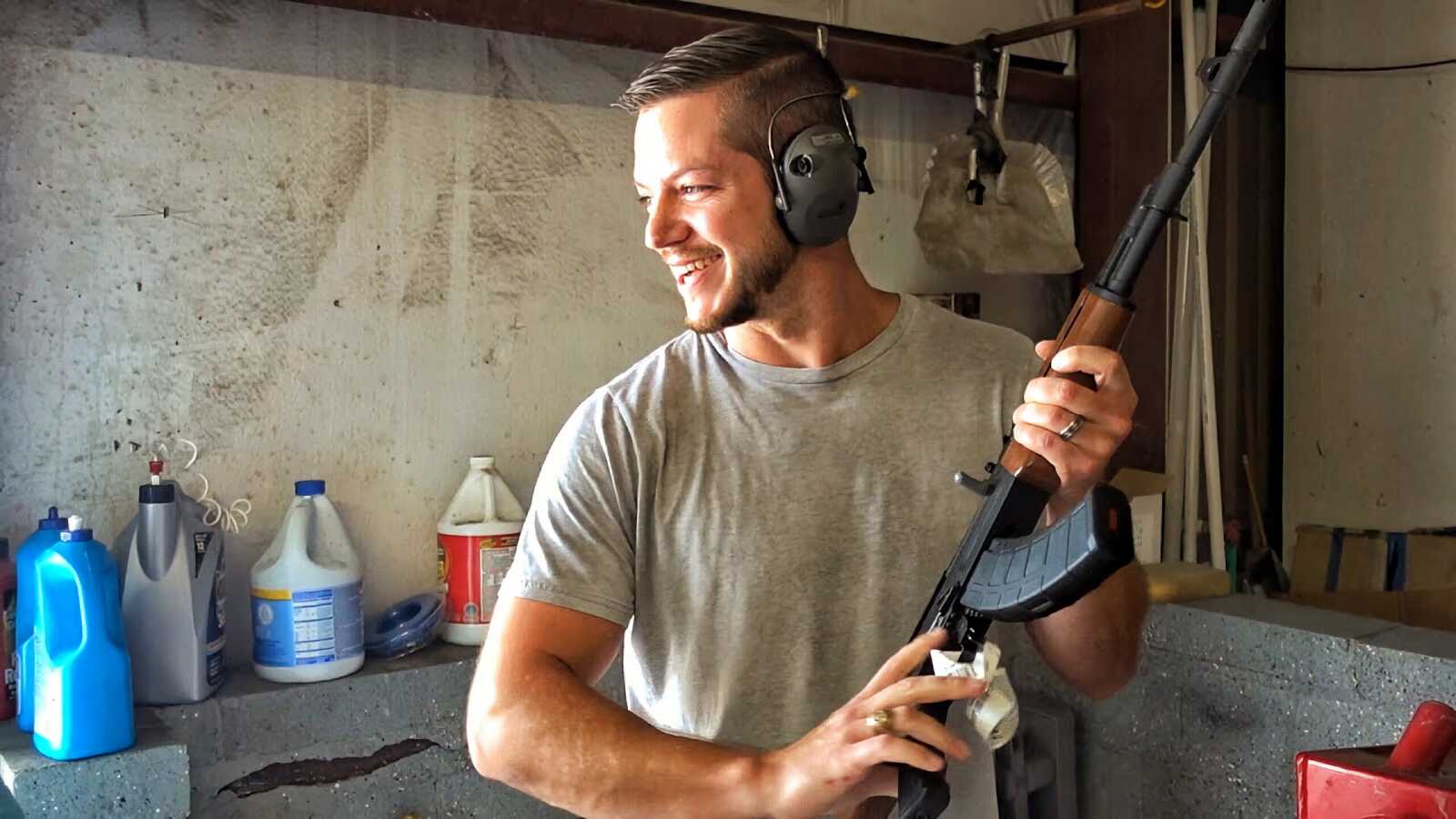 Matt Carriker Wallpapers (15 images) - WallpaperCat