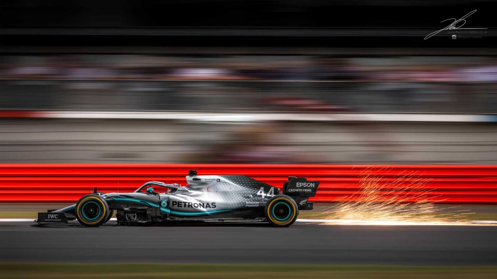 Lewis Hamilton Wallpapers (40 images) - WallpaperCat