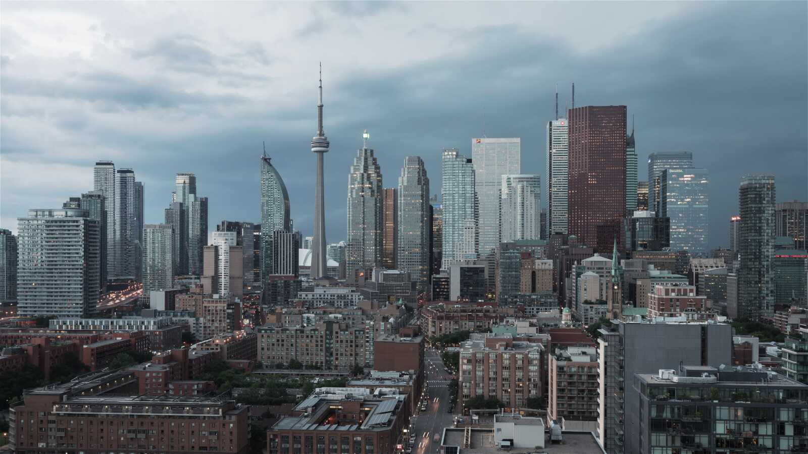 Toronto Skyline Wallpapers (56 images) - WallpaperCat