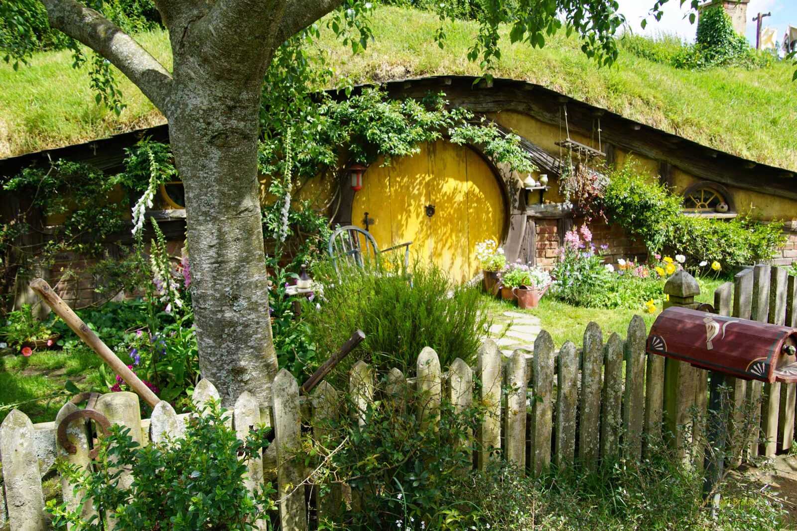Hobbiton Wallpapers (36 images) - WallpaperCat