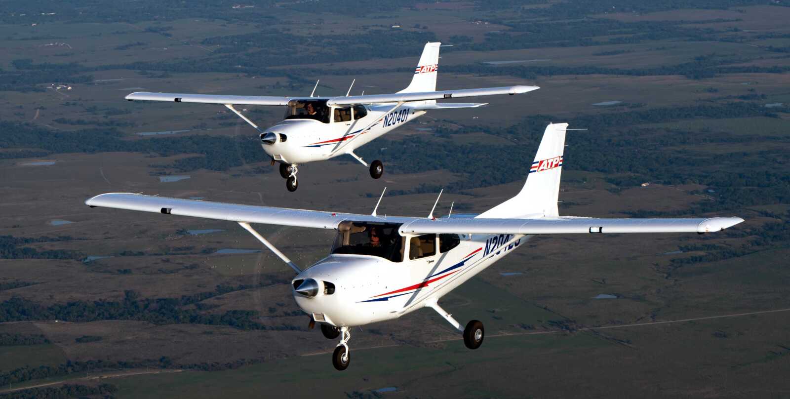 Cessna 172 Wallpapers (27 images) - WallpaperCat