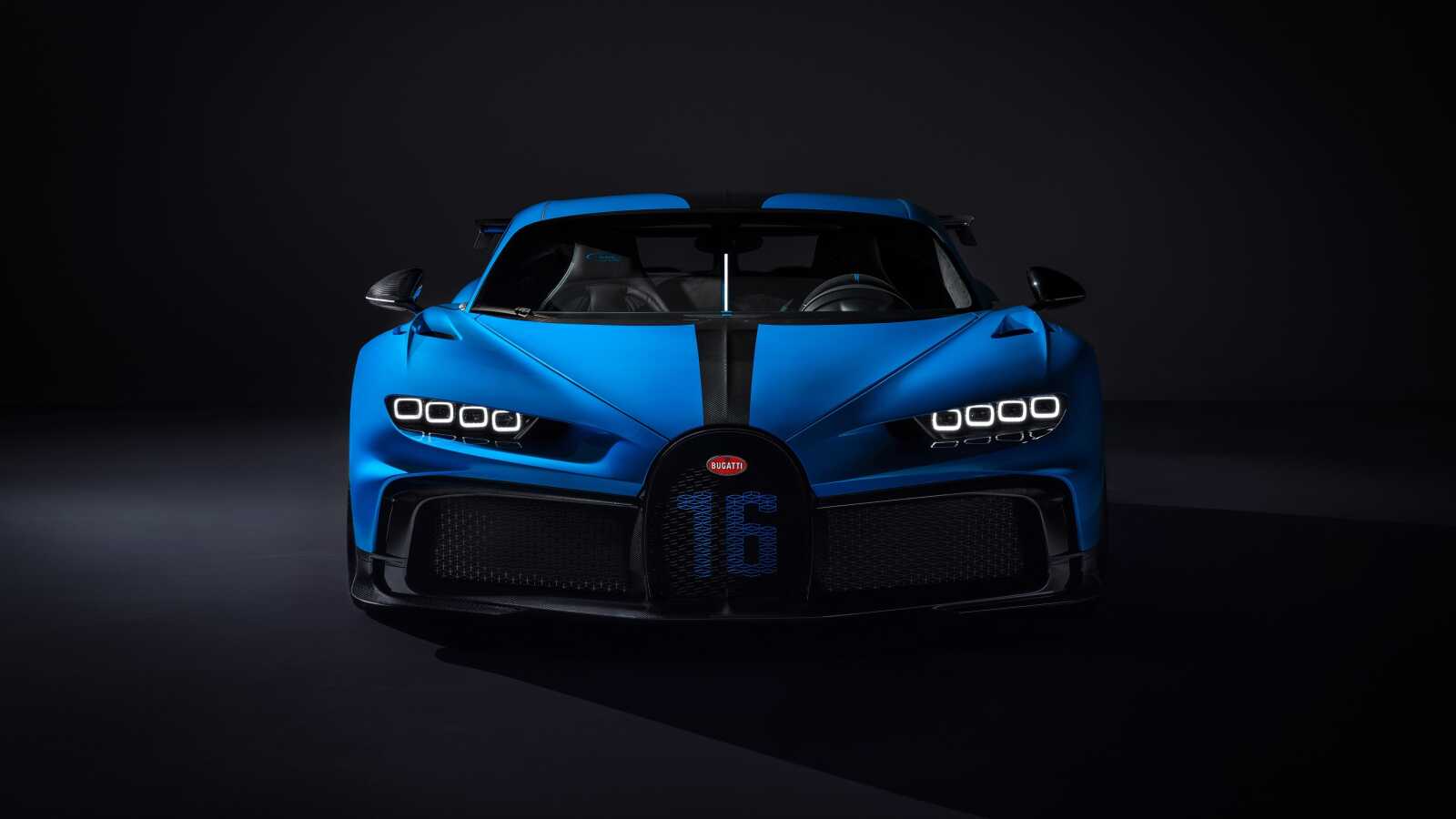 Bugatti Chiron Wallpapers (45 images) - WallpaperCat