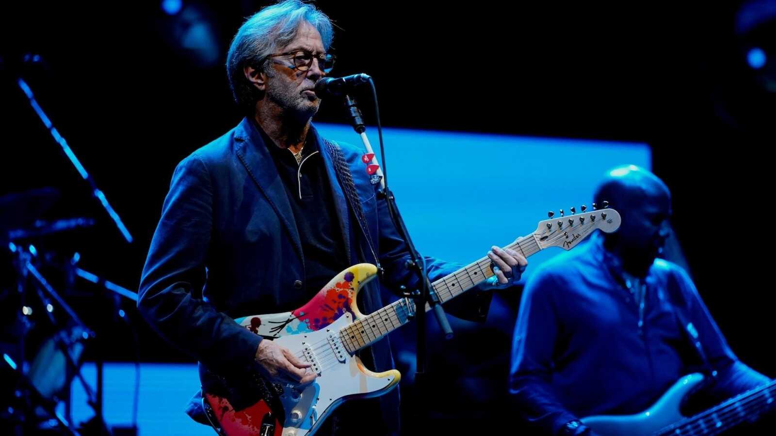 Eric Clapton Wallpapers (30 images) - WallpaperCat