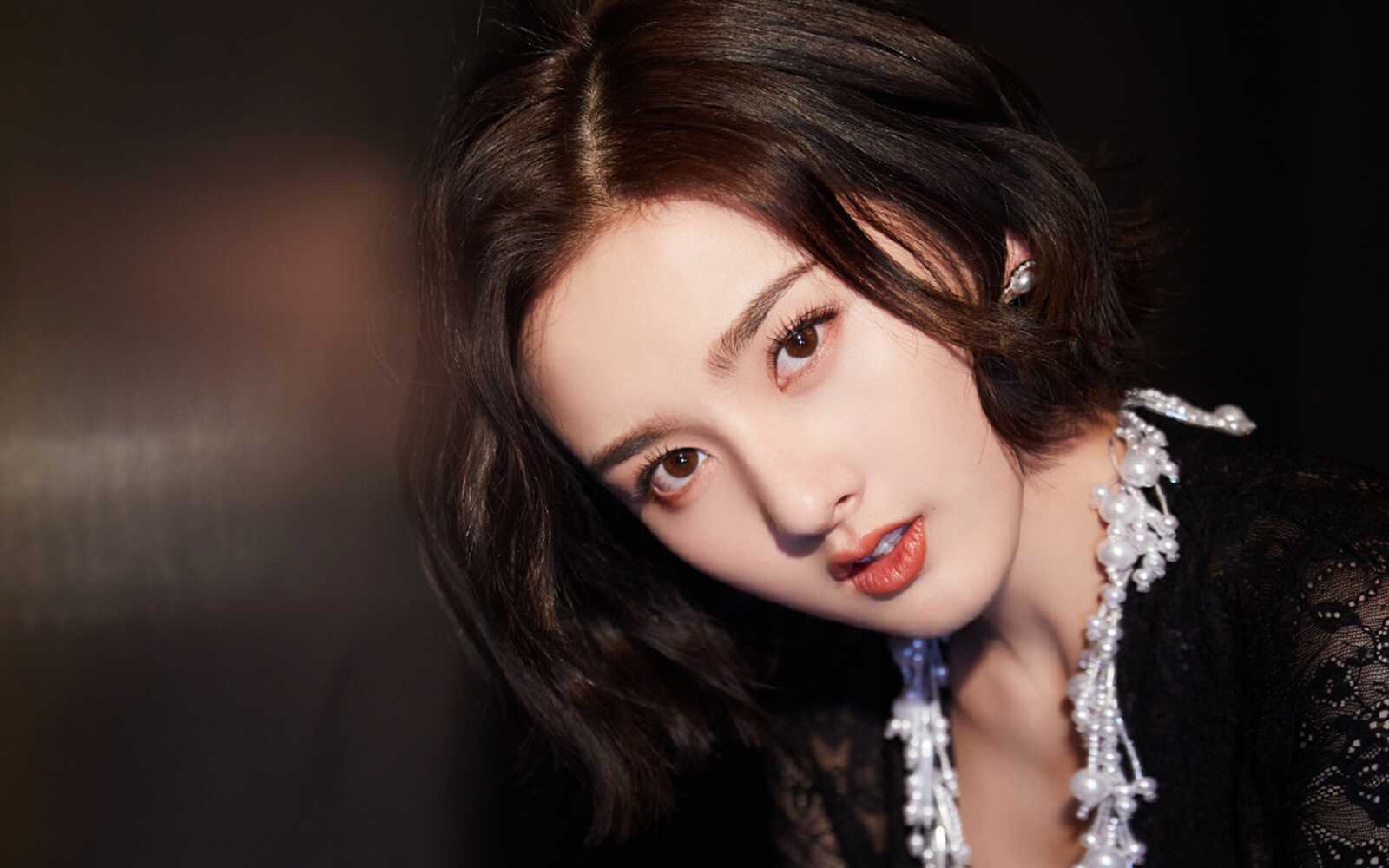 Xiaotong Mao Wallpapers (30 images) - WallpaperCat