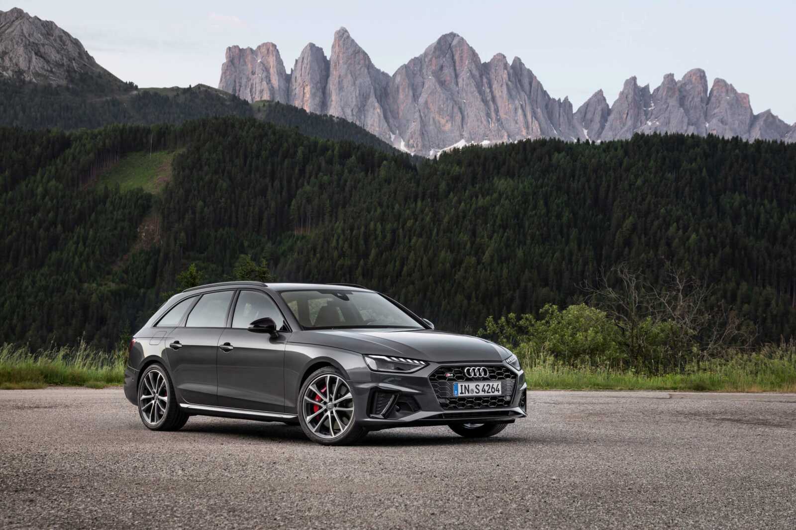 Audi S4 Wallpapers (39 images) - WallpaperCat