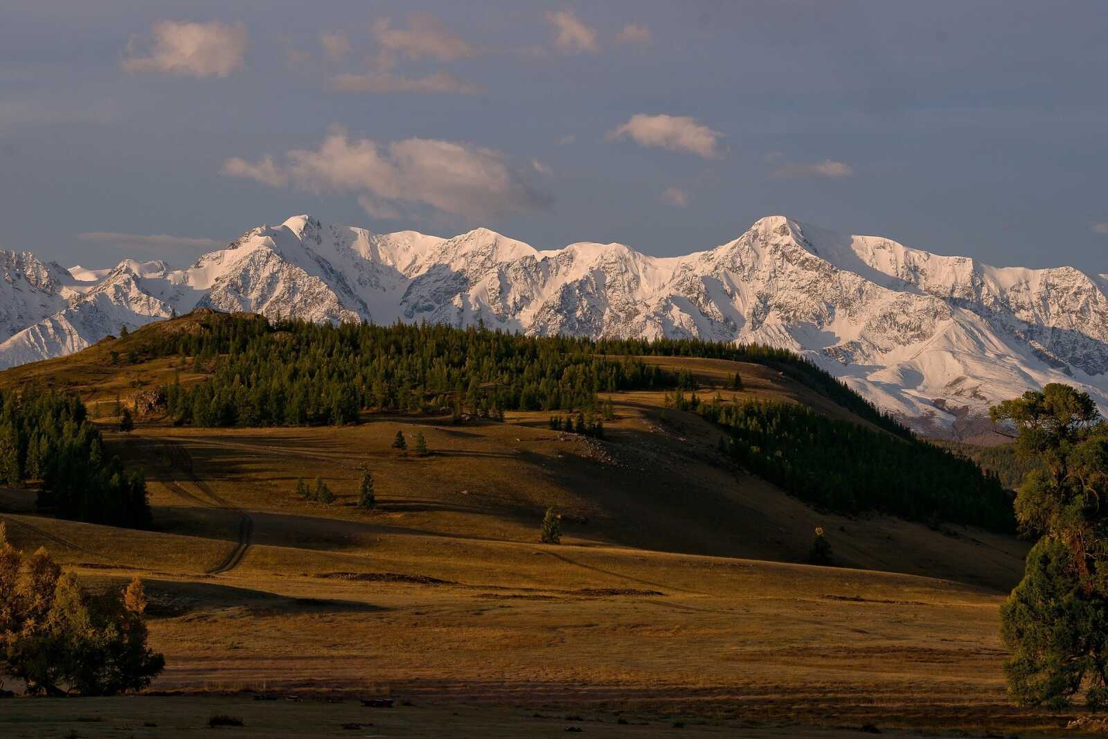 Altai Mountains Wallpapers (67 images) - WallpaperCat