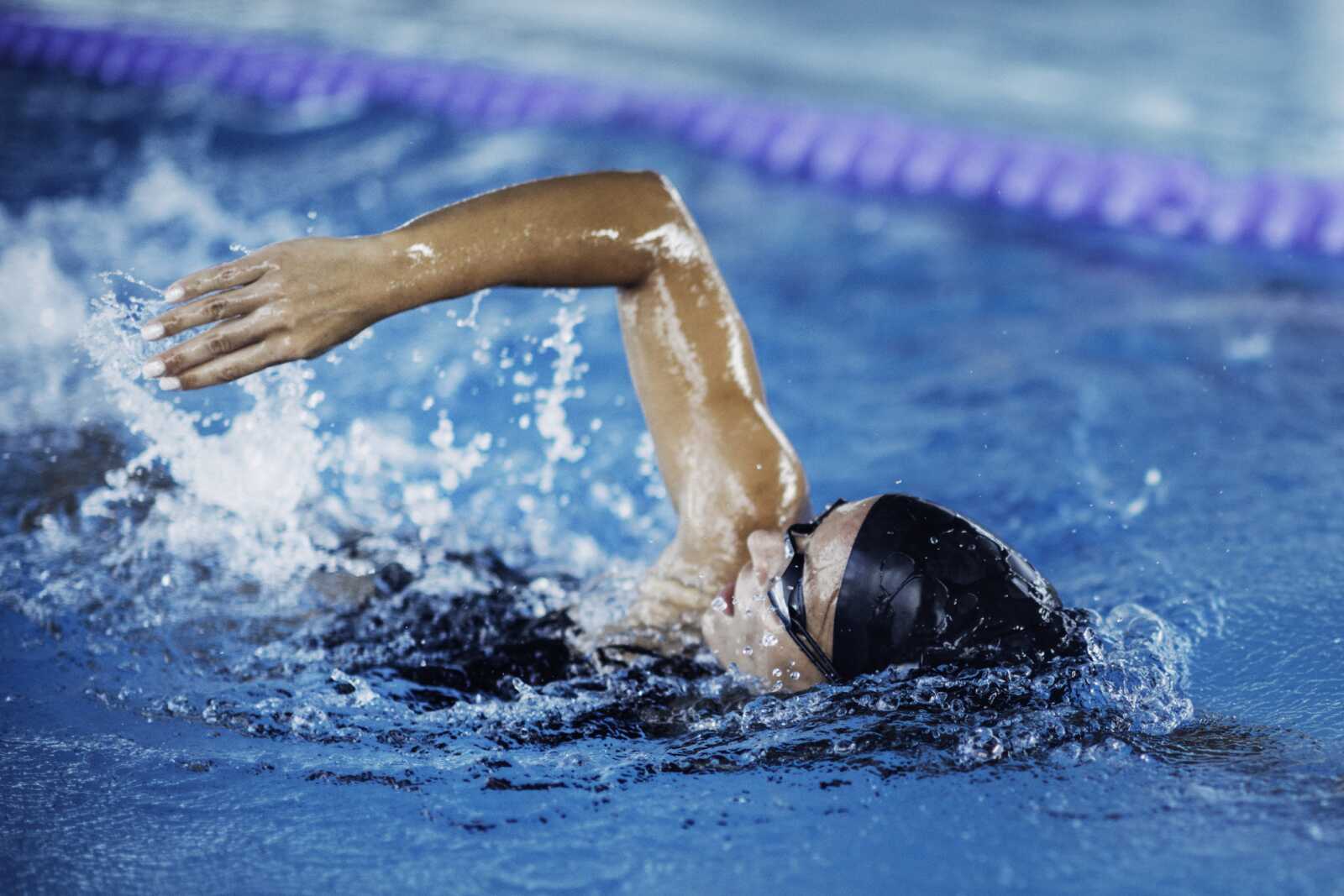 Swimming Wallpapers (43 images) - WallpaperCat