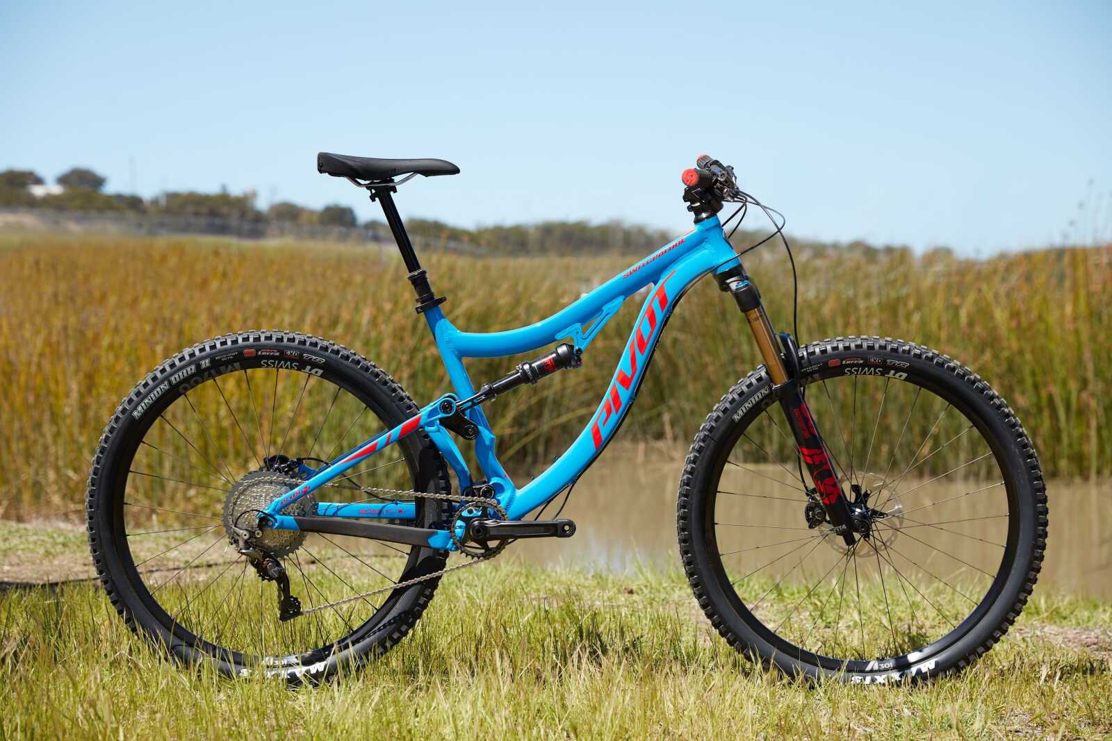 Pivot Cycles Wallpapers (51 images) - WallpaperCat