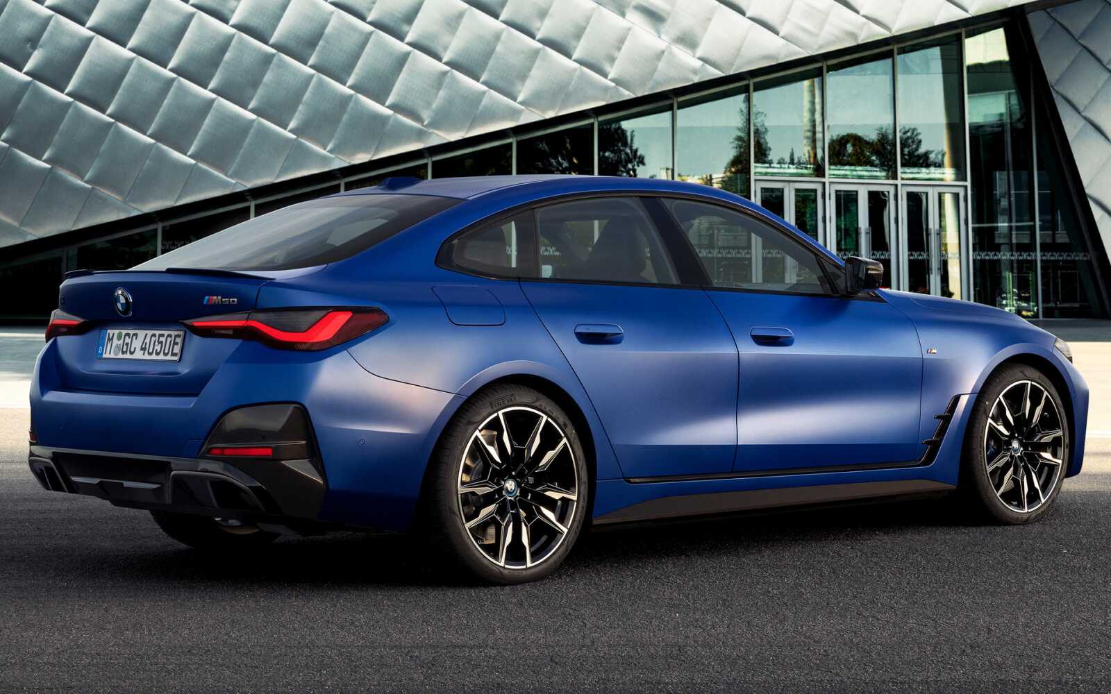 BMW i4 Wallpapers (54 images) - WallpaperCat