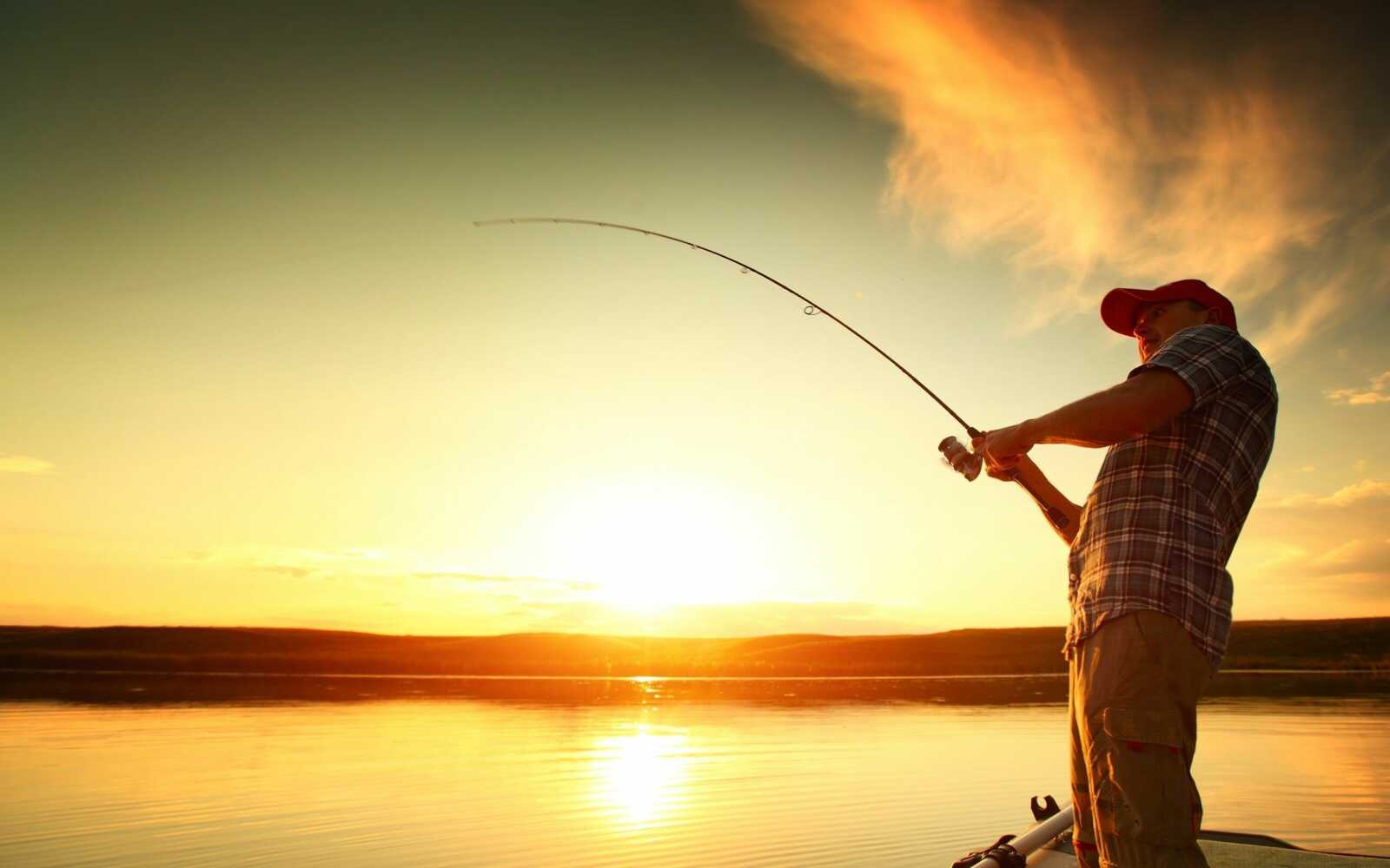 Fishing Wallpapers (25 images) - WallpaperCat
