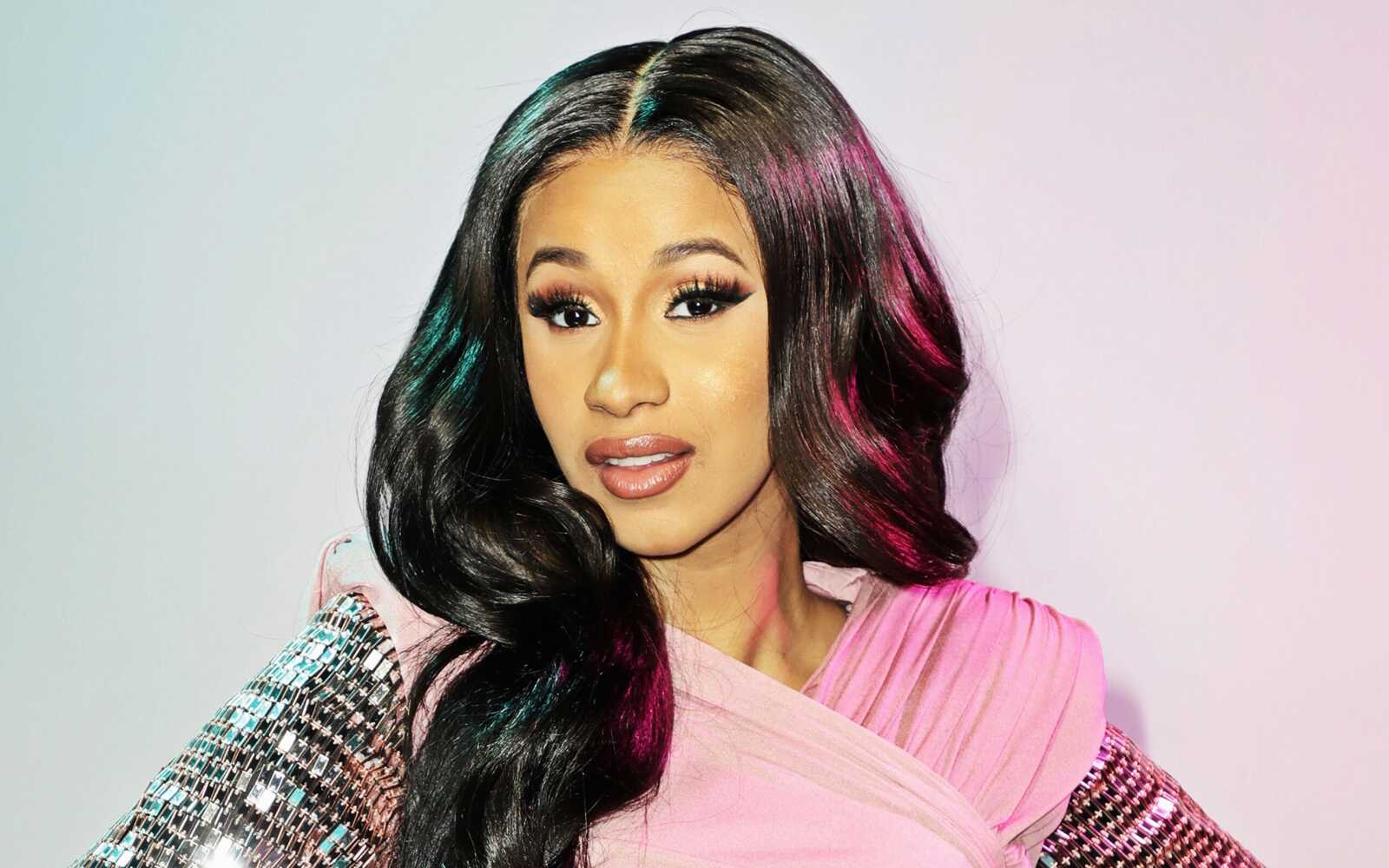 Cardi B Wallpapers (21 images) - WallpaperCat