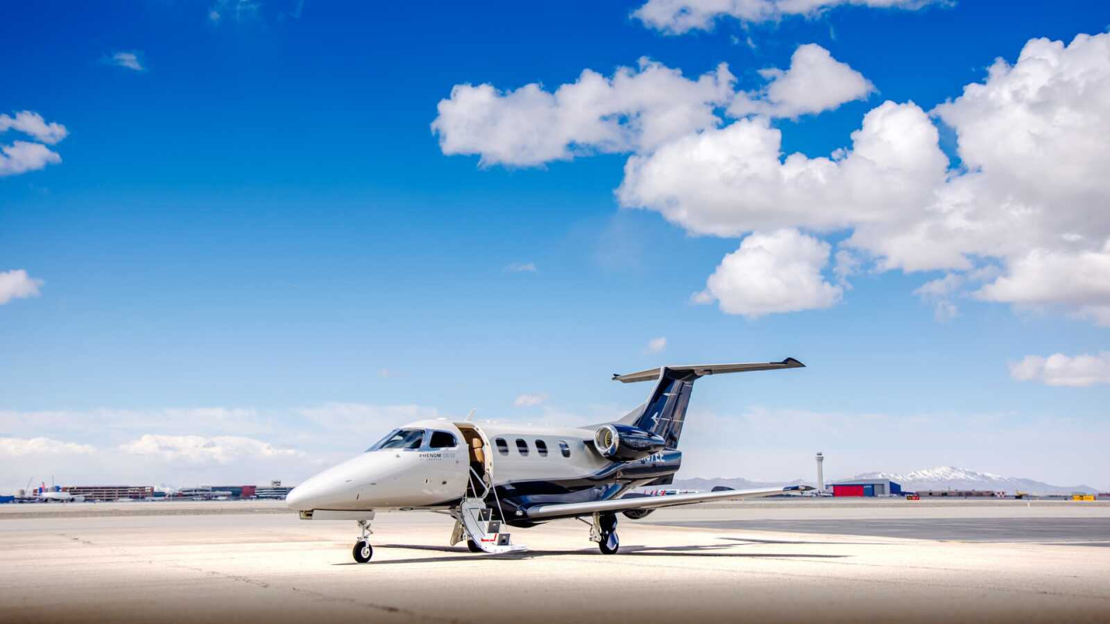 Embraer Wallpapers (53 images) - WallpaperCat