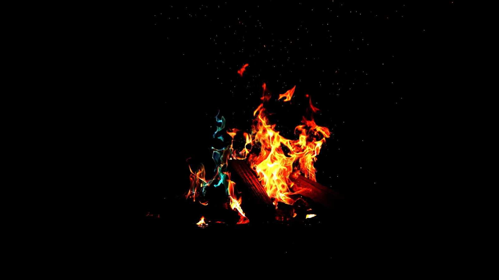 Flame Wallpapers (39 images) - WallpaperCat