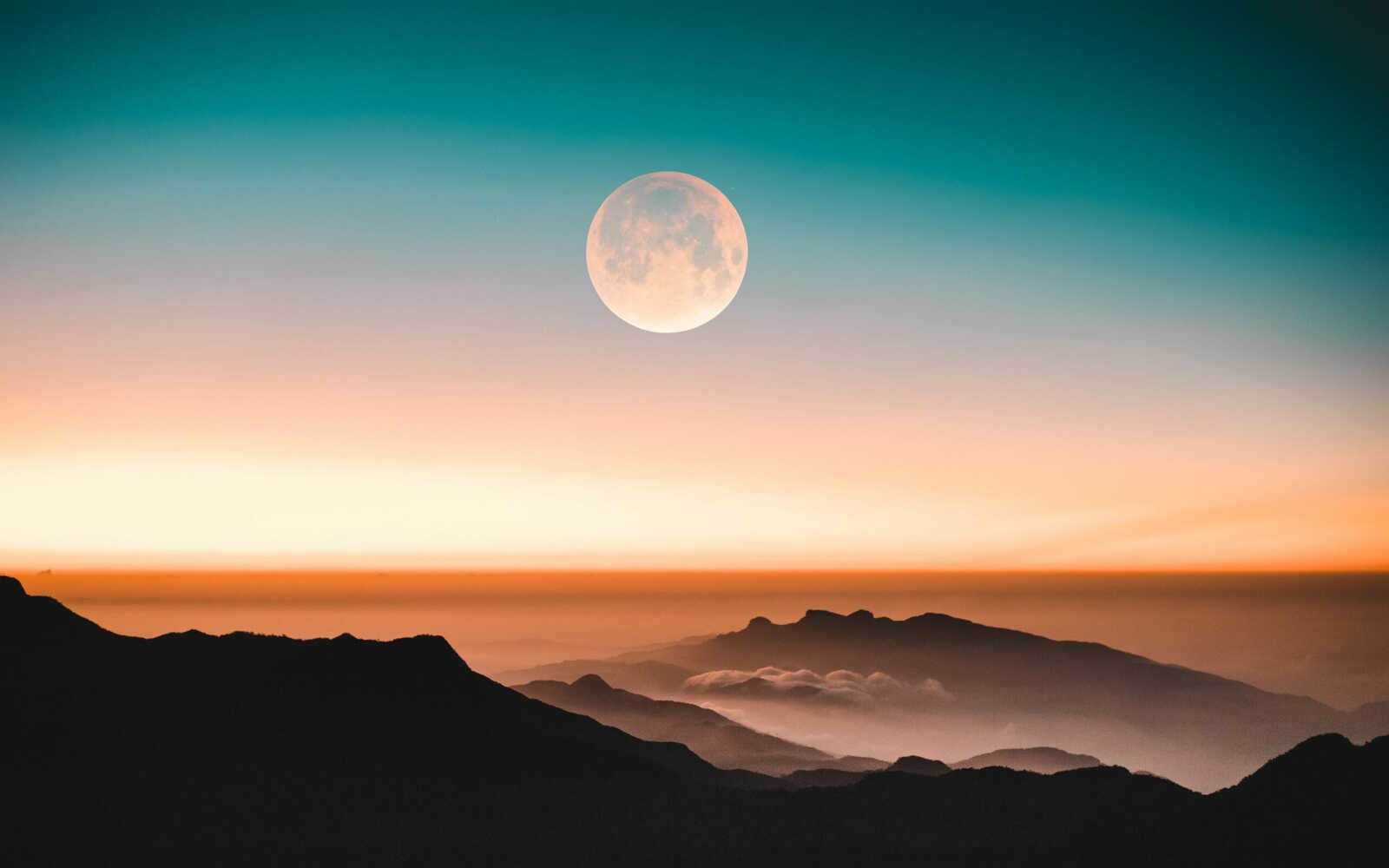 Moon Wallpapers (46 images) - WallpaperCat