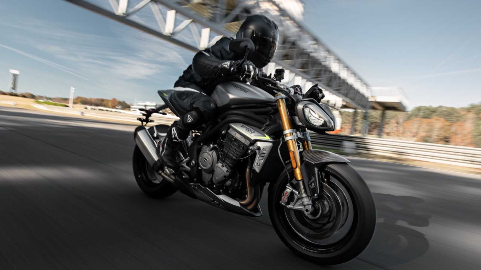 Triumph Street Triple RS Wallpapers (64 images) - WallpaperCat