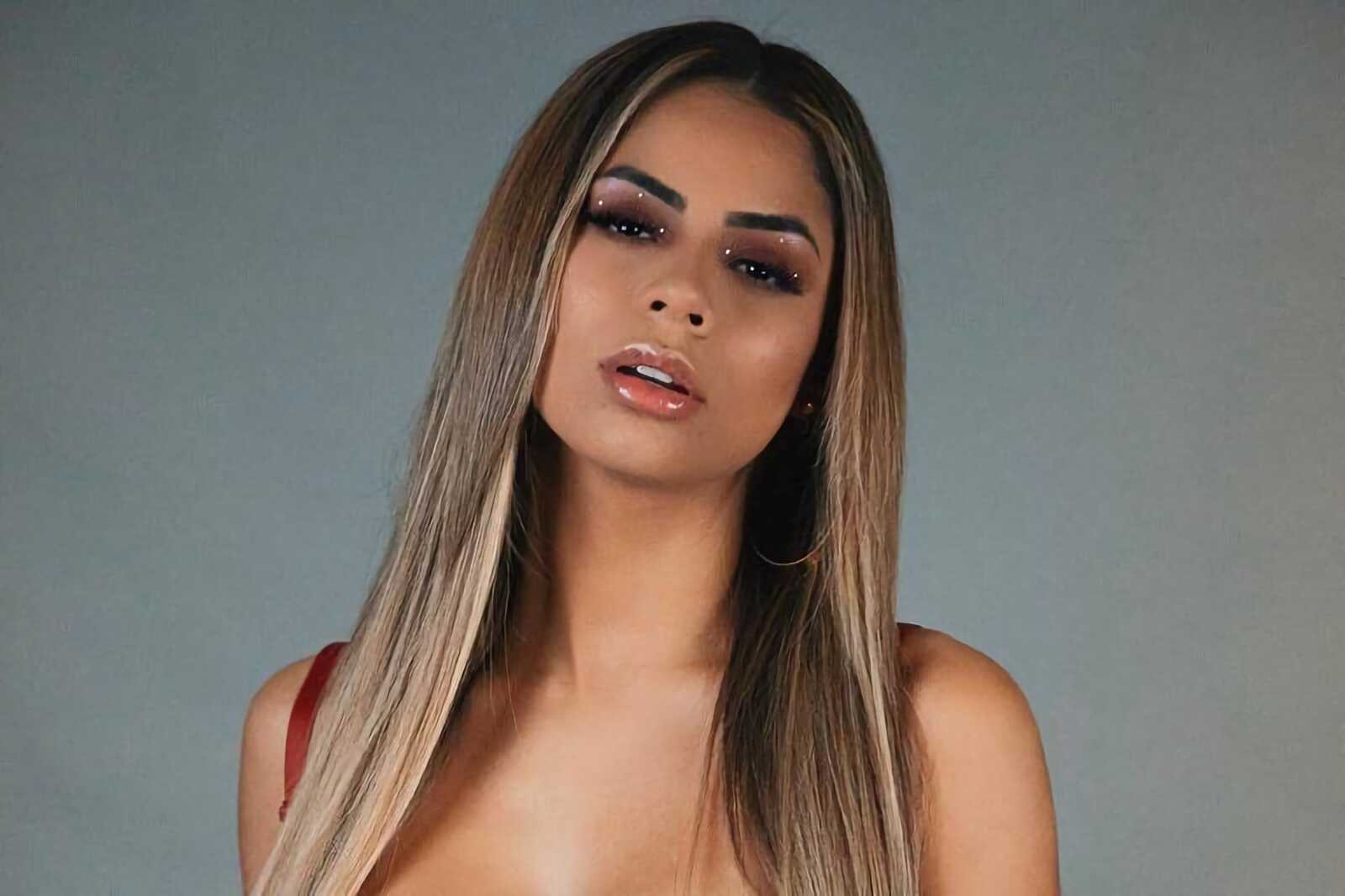 Lexa (Singer) Wallpapers (13 images) - WallpaperCat