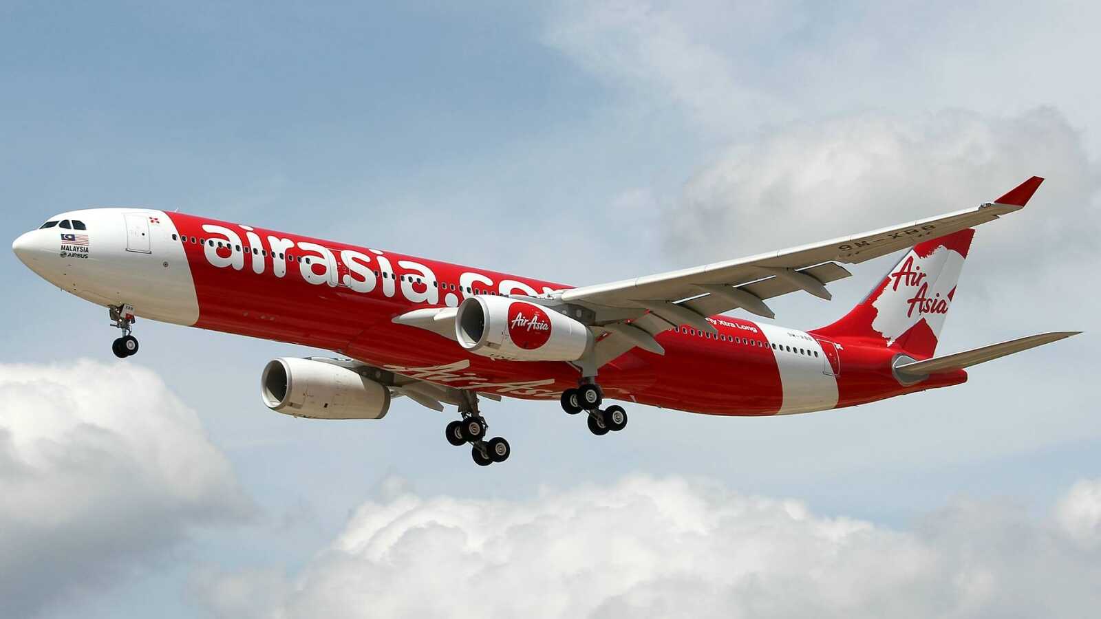 AirAsia Wallpapers (41 images) - WallpaperCat