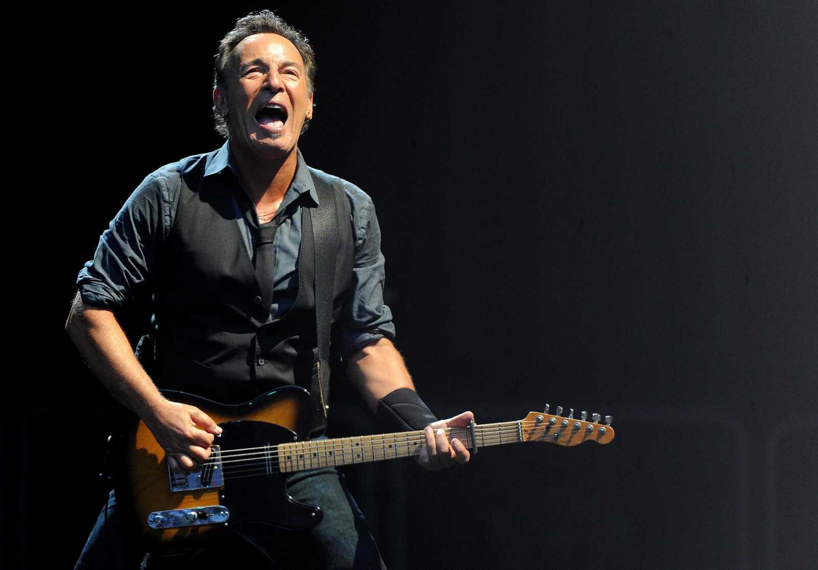 Bruce Springsteen Wallpapers (79 images) - WallpaperCat