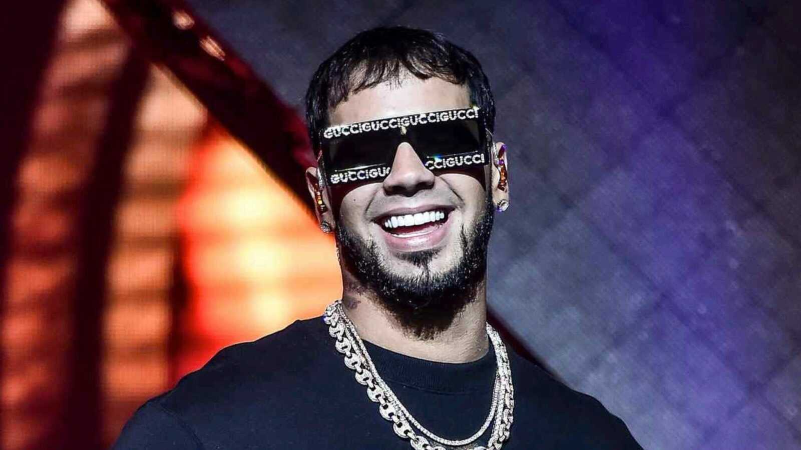 Anuel AA Wallpapers (29 images) - WallpaperCat