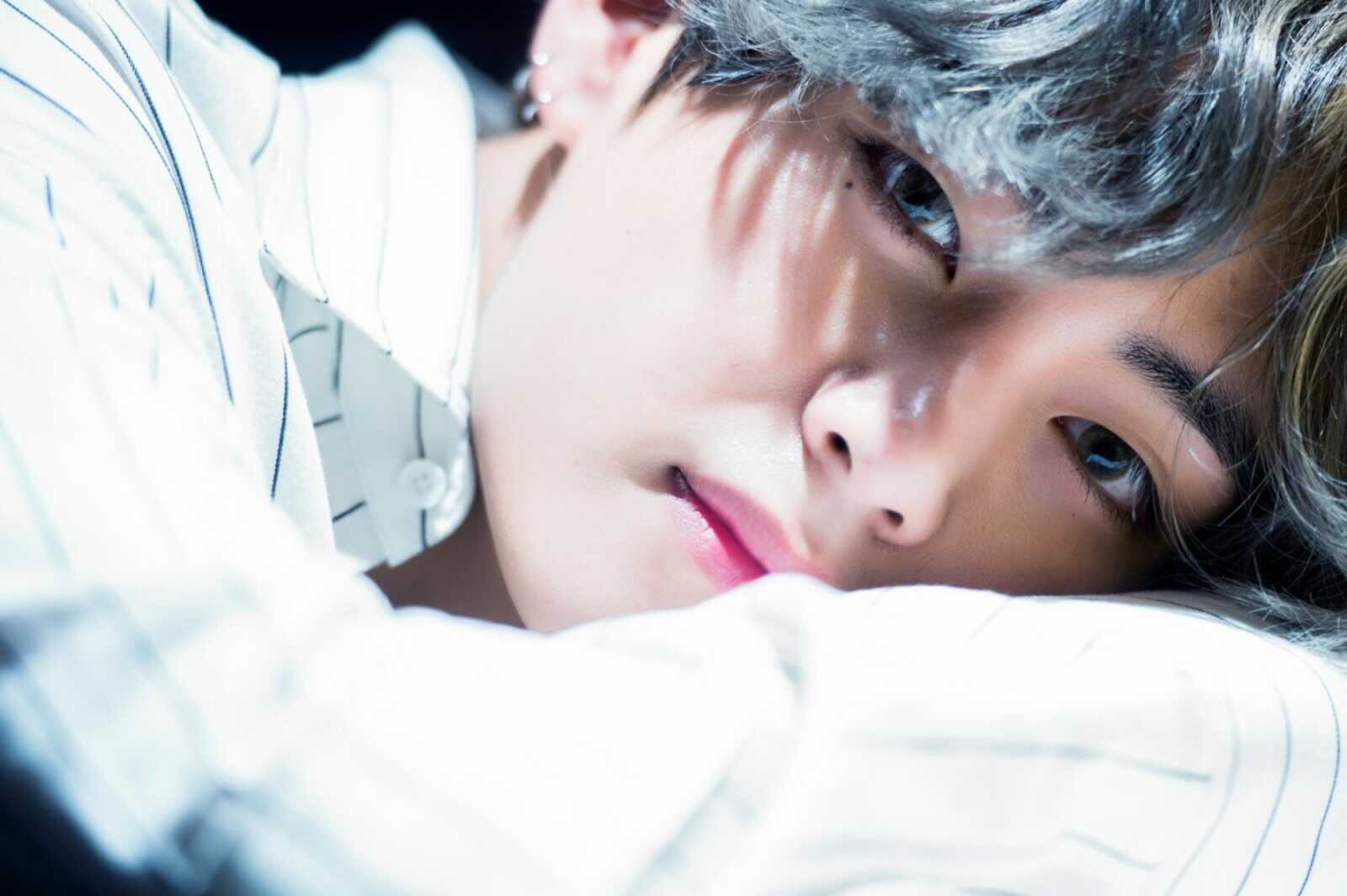 V (BTS) Wallpapers (53 images) - WallpaperCat