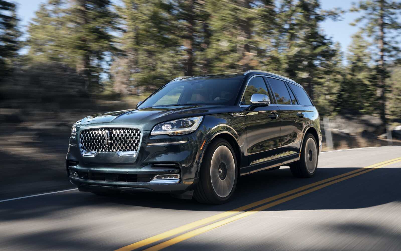 Lincoln Aviator Wallpapers (44 images) - WallpaperCat