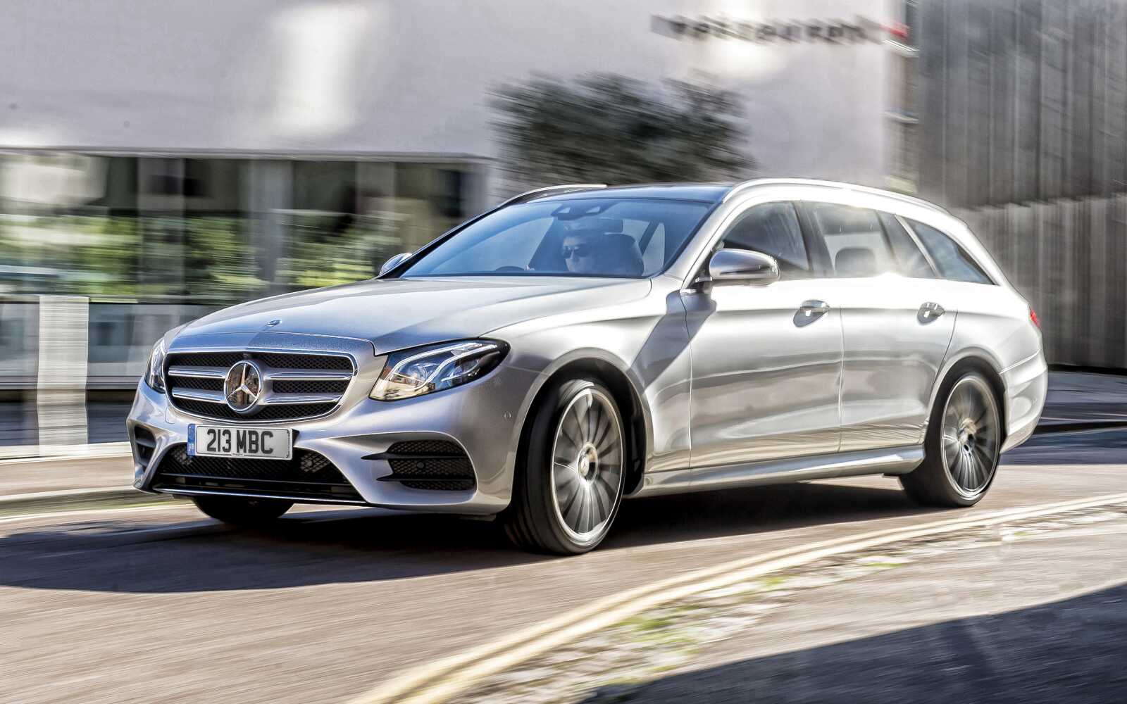 Mercedes-Benz E-Class Wallpapers (57 images) - WallpaperCat
