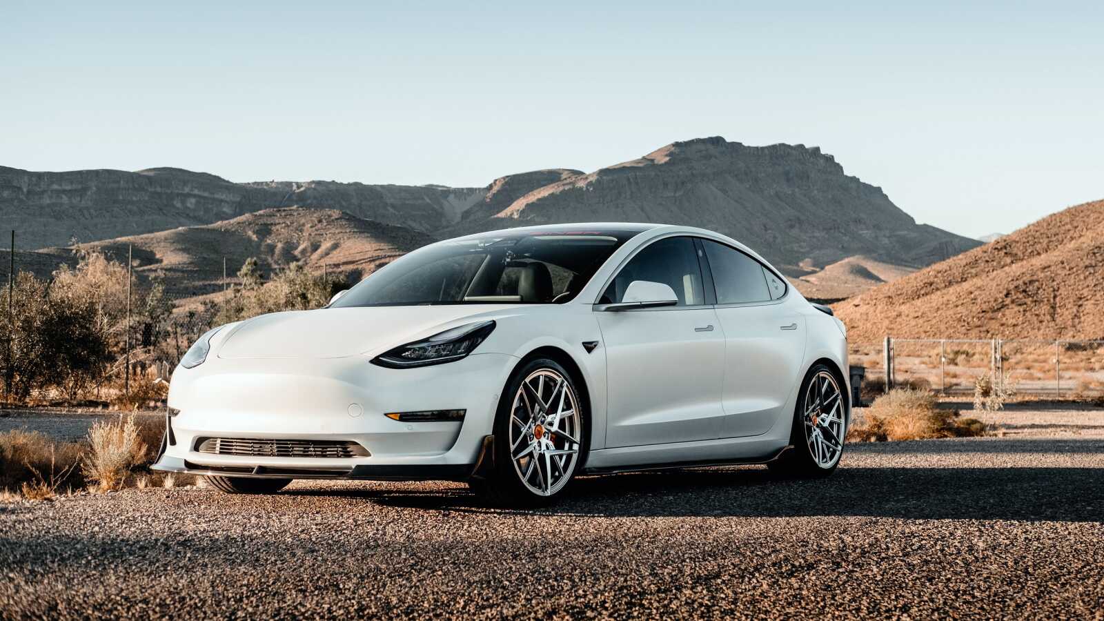 Tesla Model 3 Wallpapers (48 images) - WallpaperCat