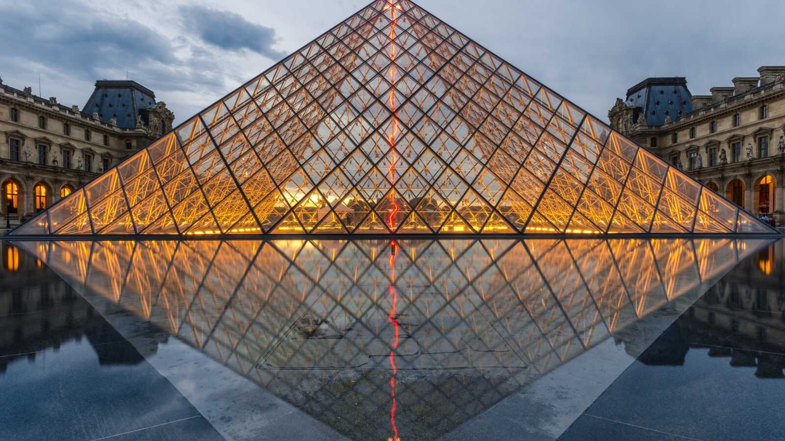 The Louvre Wallpapers (51 images) - WallpaperCat