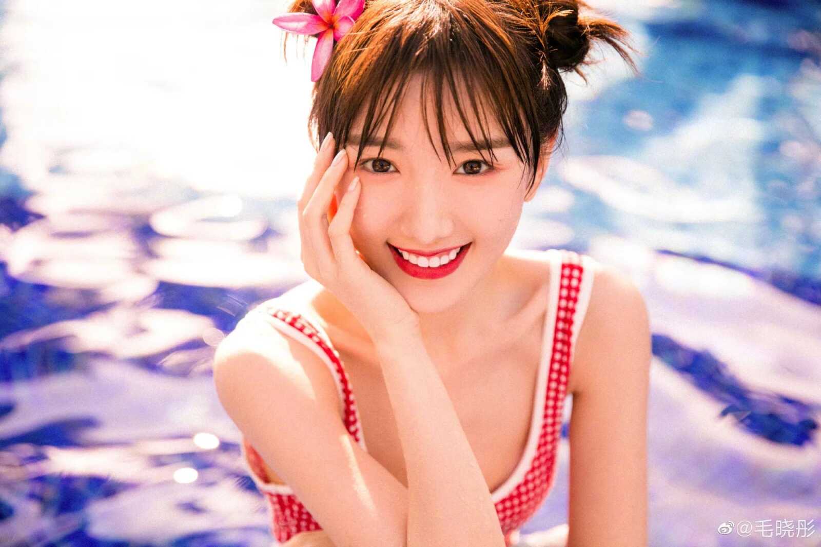 Xiaotong Mao Wallpapers (30 images) - WallpaperCat