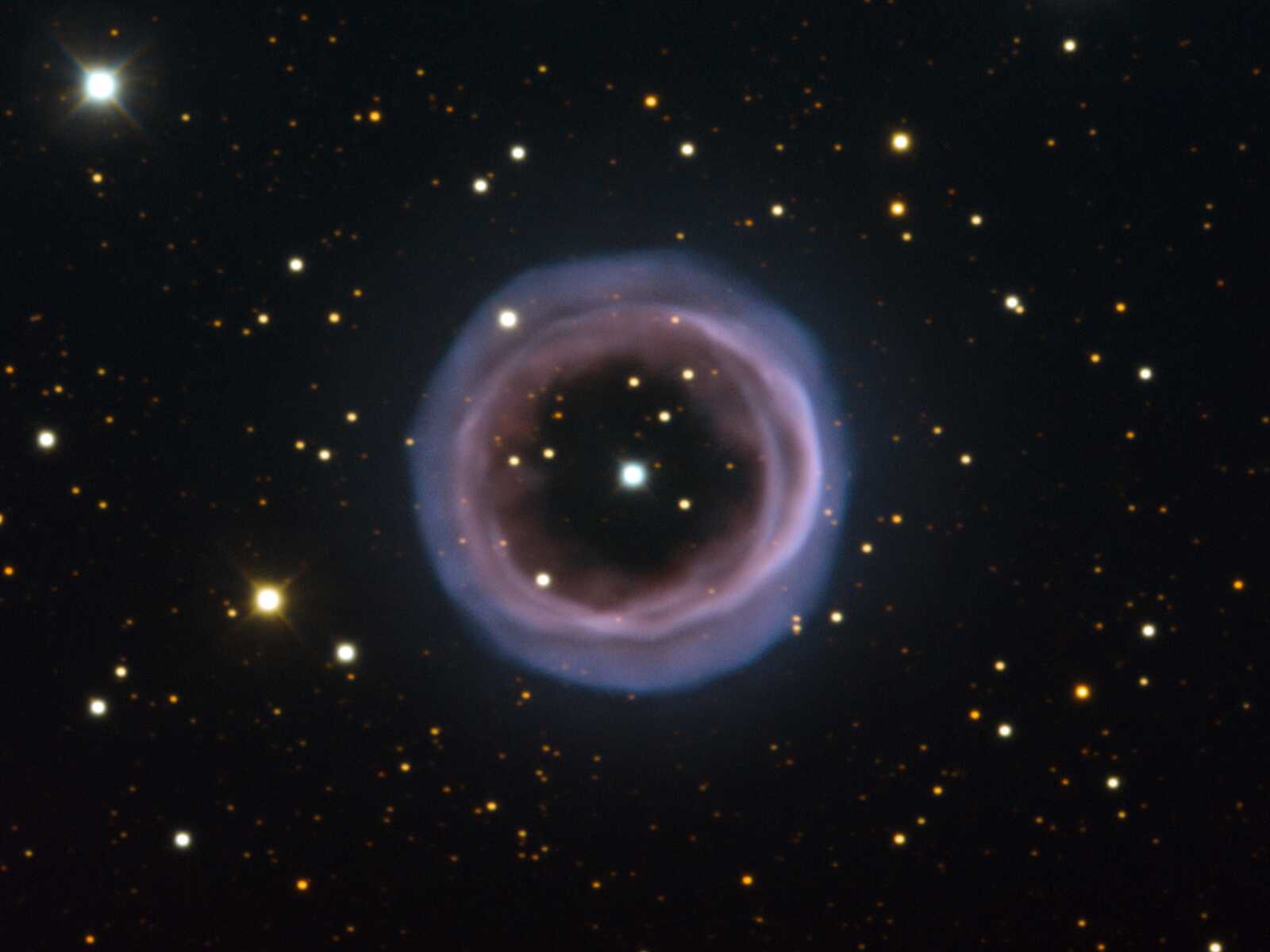 Southern Ring Nebula Wallpapers (20 images) - WallpaperCat