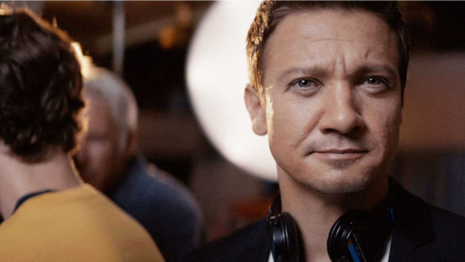 Jeremy Renner Wallpapers (65 images) - WallpaperCat