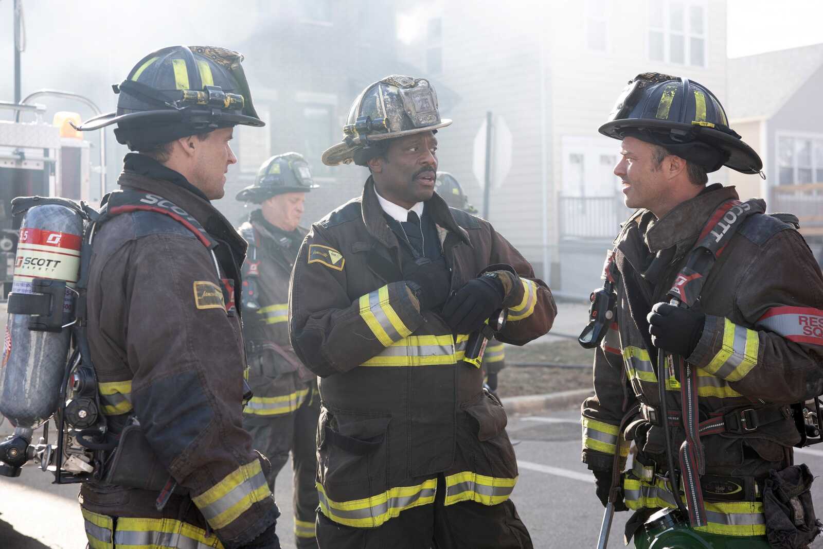 Chicago Fire (TV Series) Wallpapers (32 images) - WallpaperCat