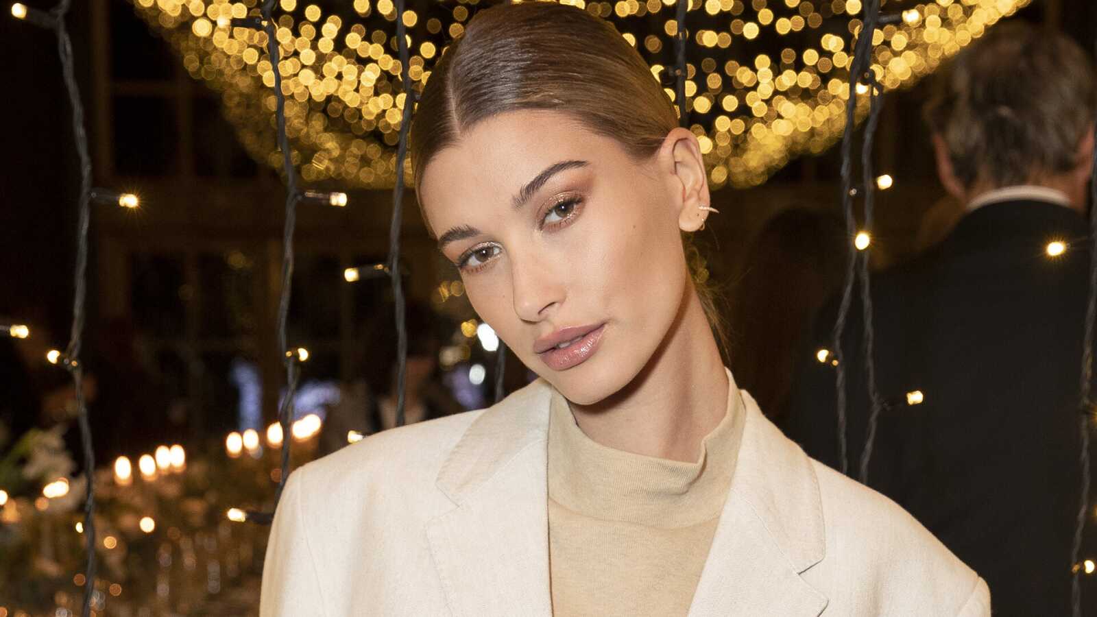 Hailey Bieber Wallpapers (51 images) - WallpaperCat