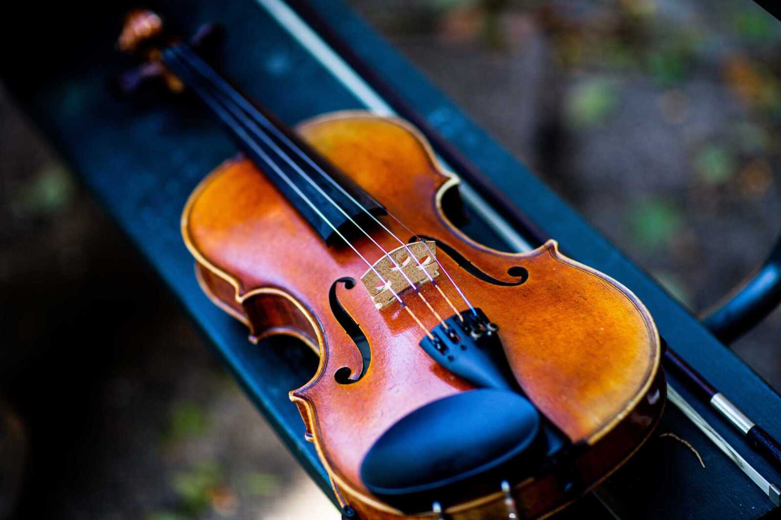 Violin Wallpapers (47 images) - WallpaperCat