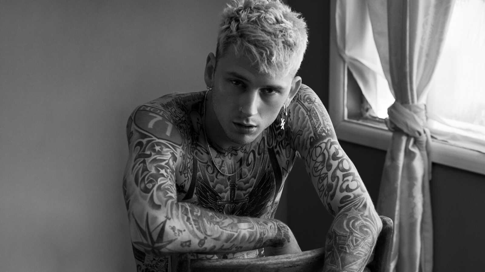 Machine Gun Kelly Wallpapers (34 images) - WallpaperCat