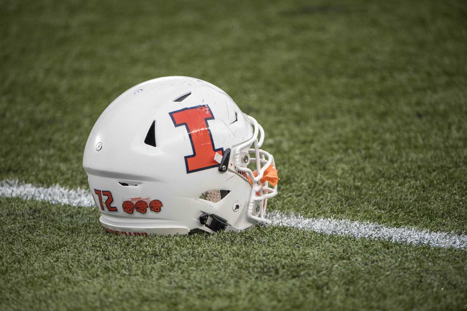 Illinois Fighting Illini Football Wallpapers (25 images) - WallpaperCat