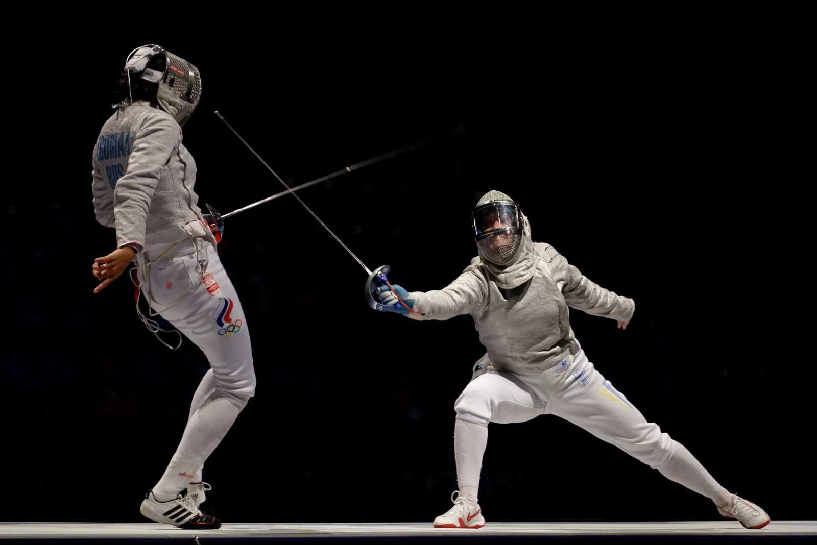 Fencing Wallpapers (50 images) - WallpaperCat