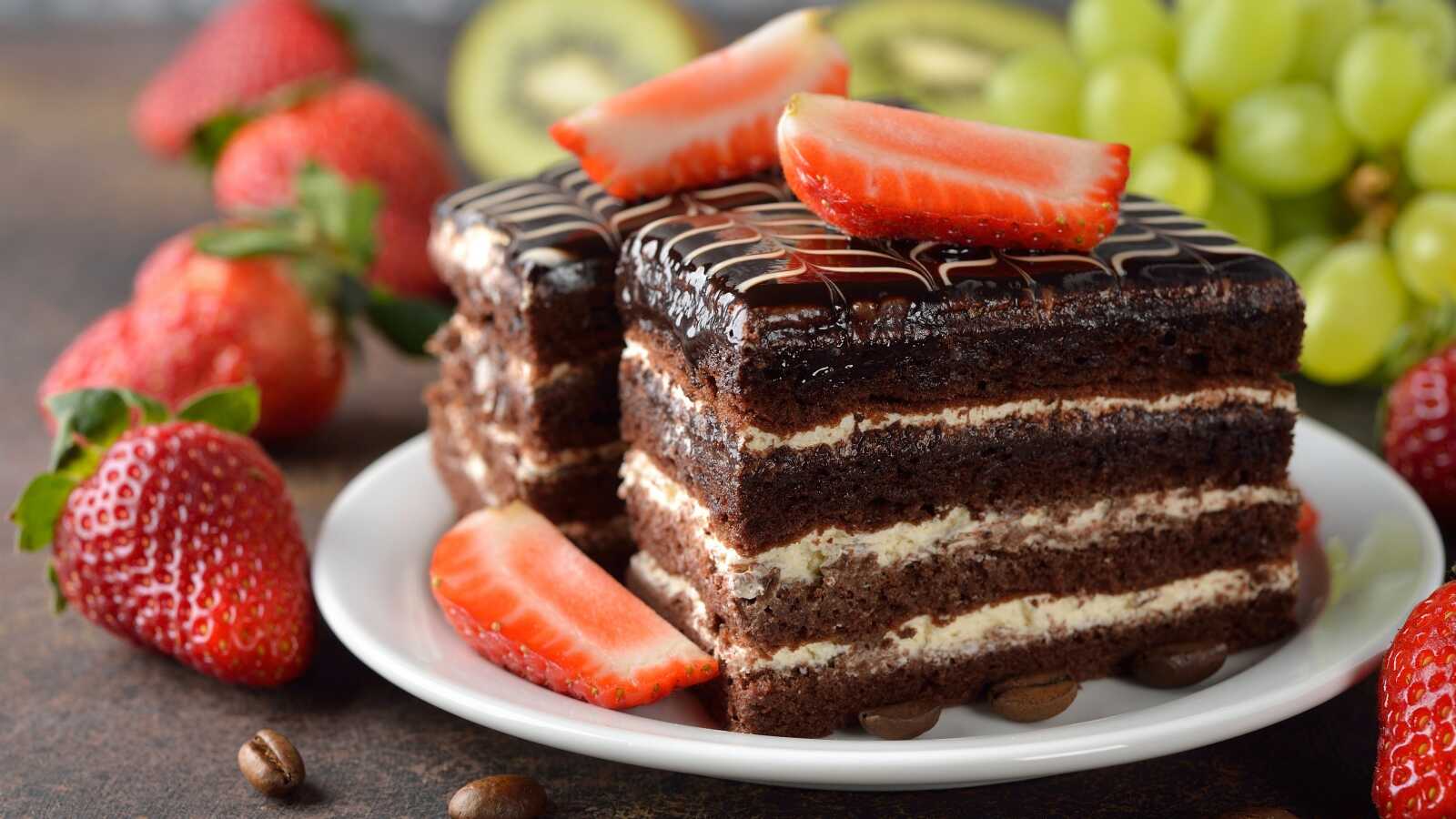 Cake Wallpapers (45 images) - WallpaperCat